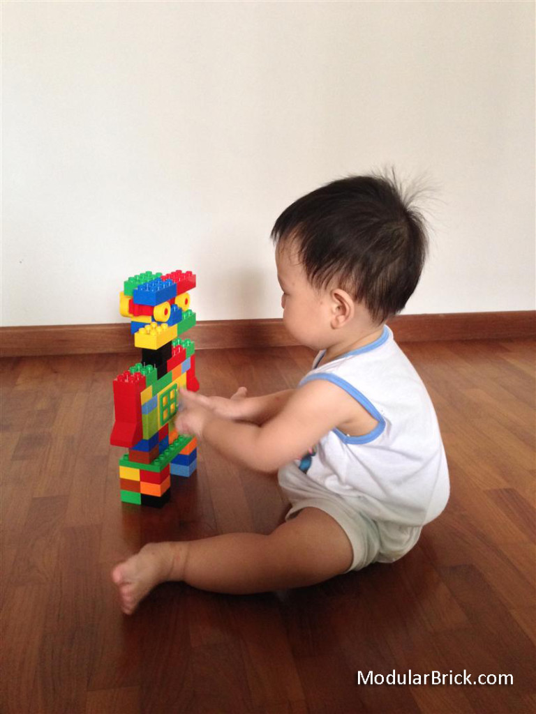 LEGO Duplo Robot - Modular BrickModular Brick